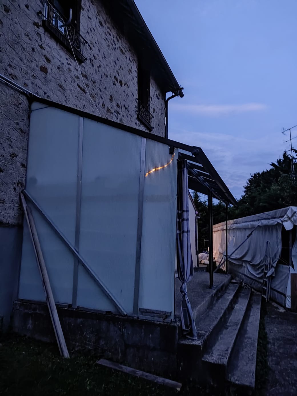 Pontault Combault Logo Pontault Combault, Seine Et Marne, France 14